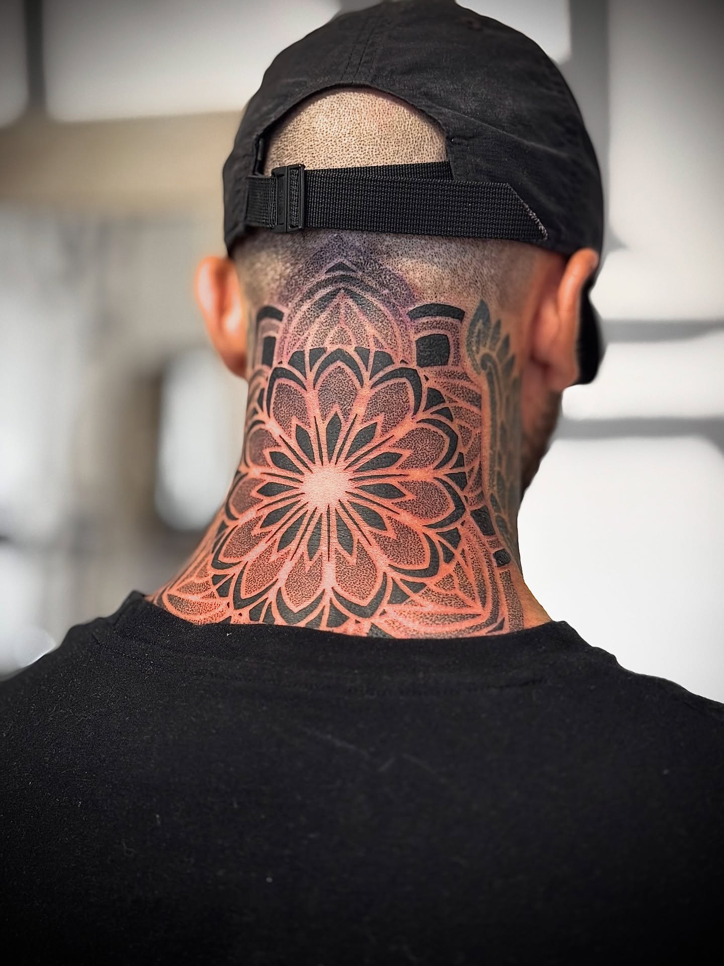 Stunning Mandala Tattoo Ideas That Symbolize Balance, Peace, and Inner ...